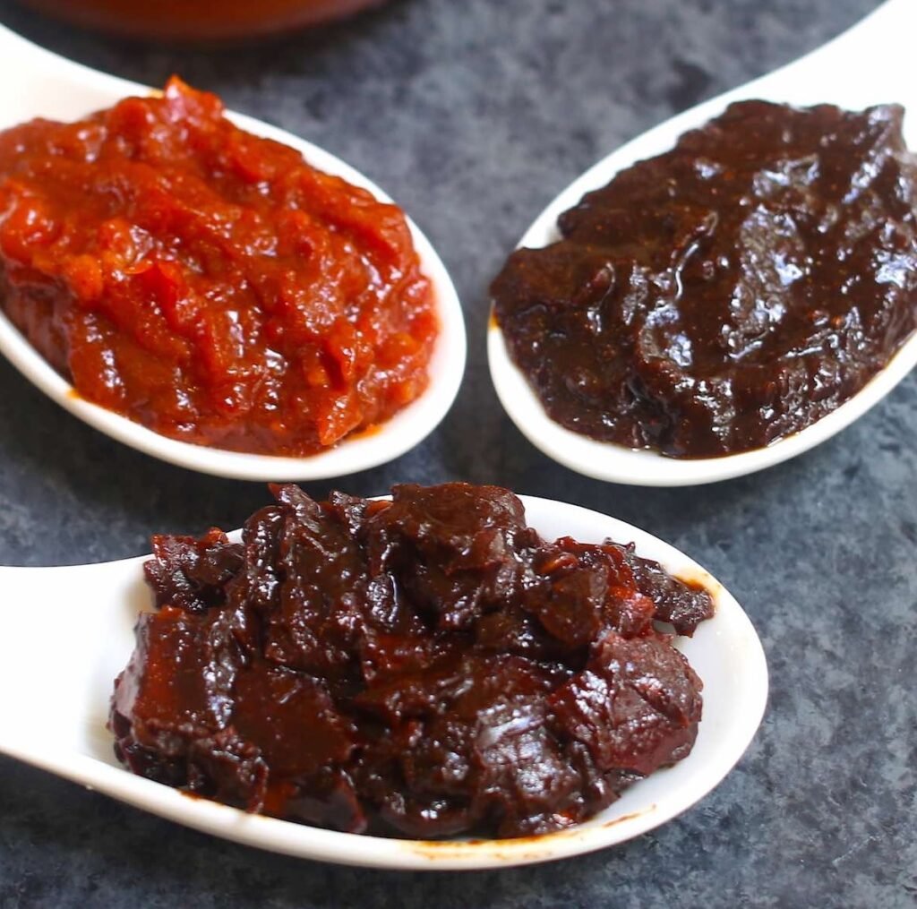 Chilli Paste with Soya Bean Oil (454g) Dee Thai - Sushiguidelb